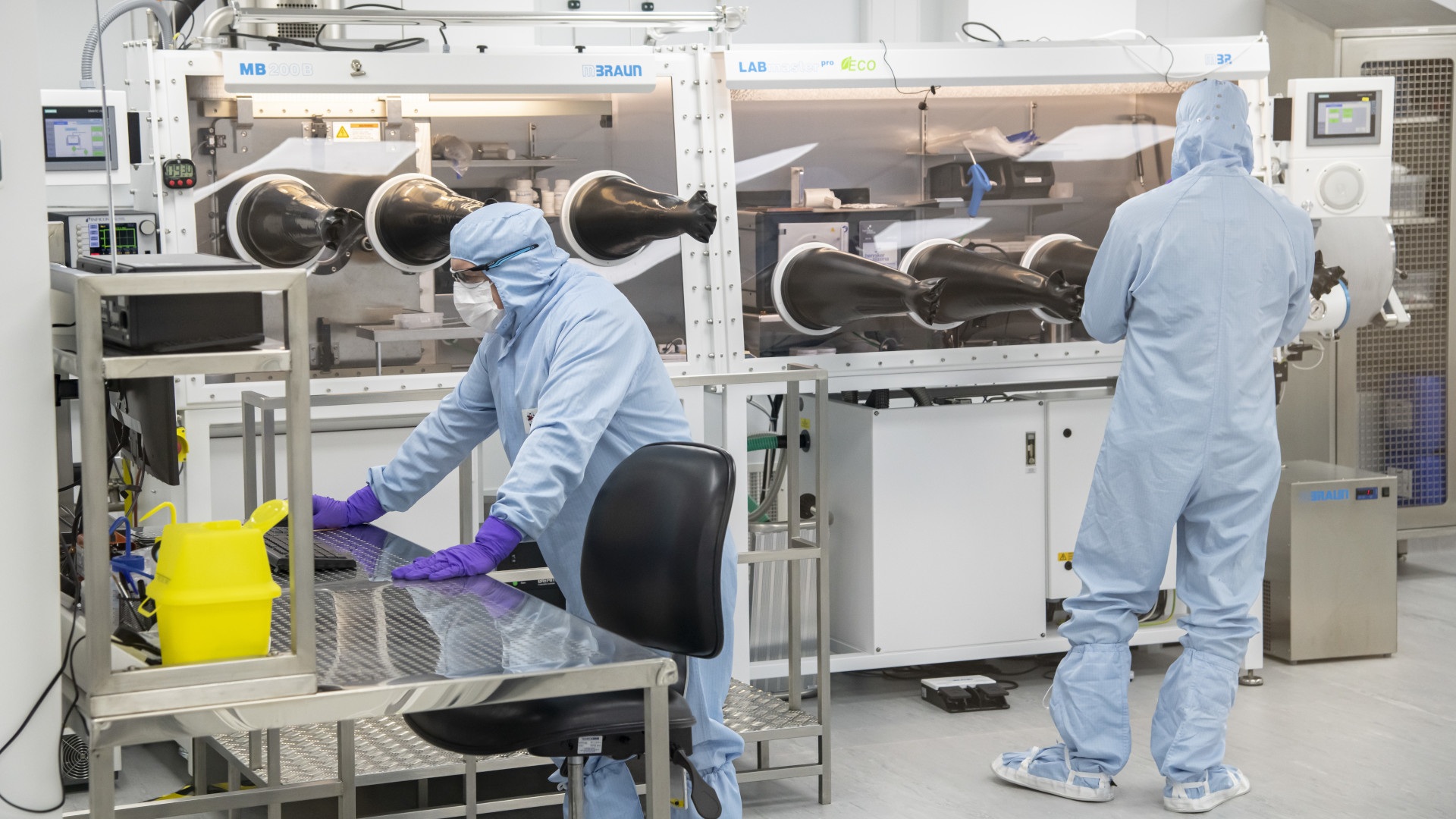 Seven-point plan for UK semiconductor success - Paragraf